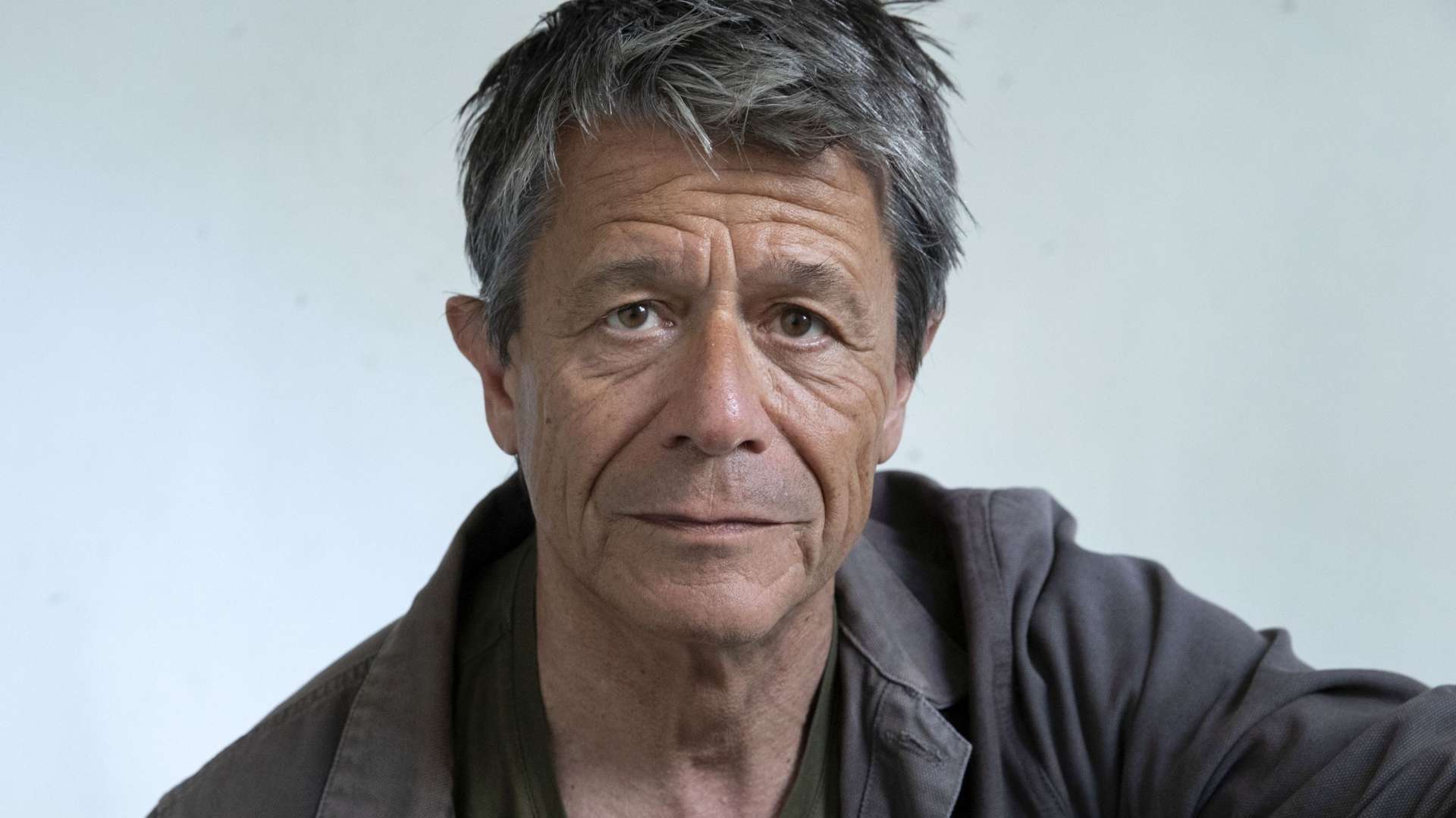 Interview d'Emmanuel Carrère par les Rendez-vous de l'histoire | Les ...